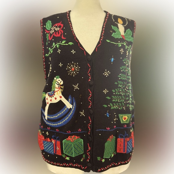 designers studio | Sweaters | Vintage Holidaychristmas Beaded Vest By ...